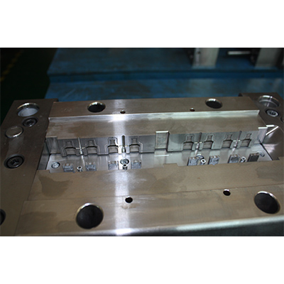 8 Cavities Injection Mold Manufactuer &Furnizor &lab 124; Hanking Mould ...